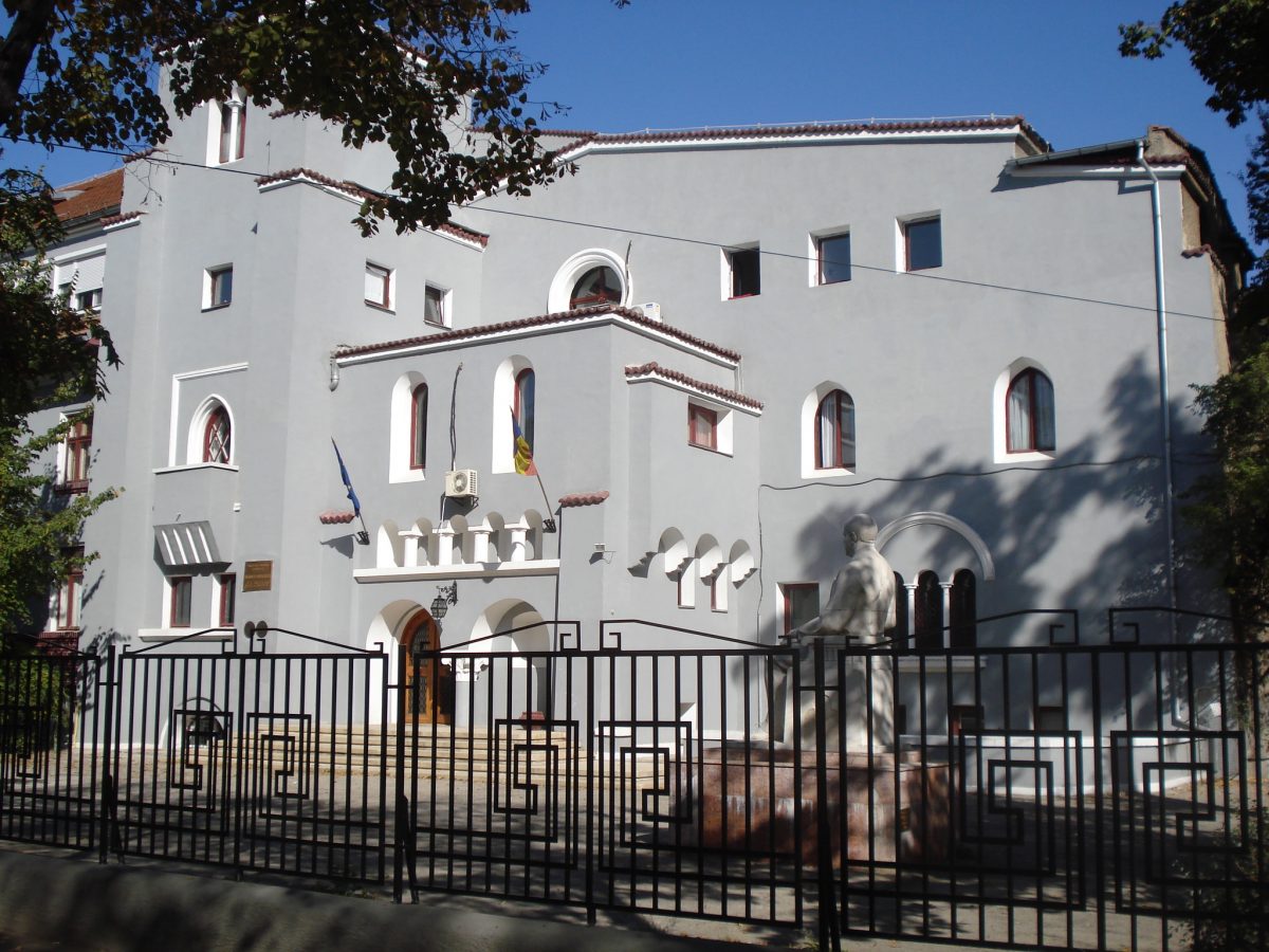 Dr. Constantin Ion Parhon, autorul primei cărți de endocrinologie din lume