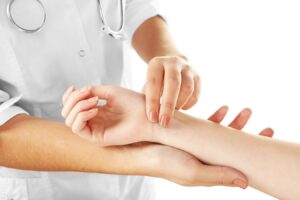 Care sunt valorile unui puls normal în funcție de vârstă - Revista Galenus